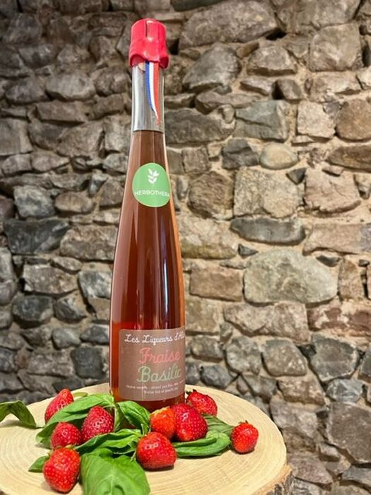 Fabrication de liqueurs artisanales | Les Liqueurs Alice